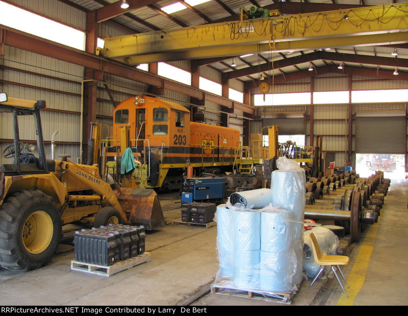 RLIX 203 In the enginehouse for a repainting